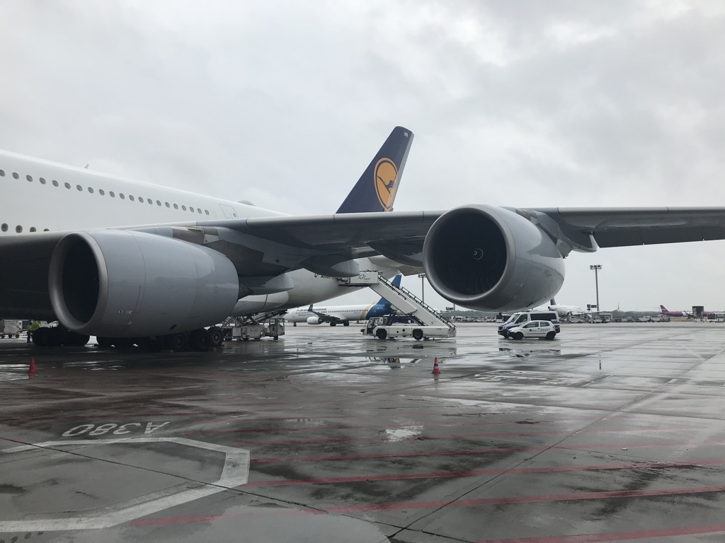 Tod eines Passagieres auf Lufthansa-Flug LH773 von Bangkok nach München ...