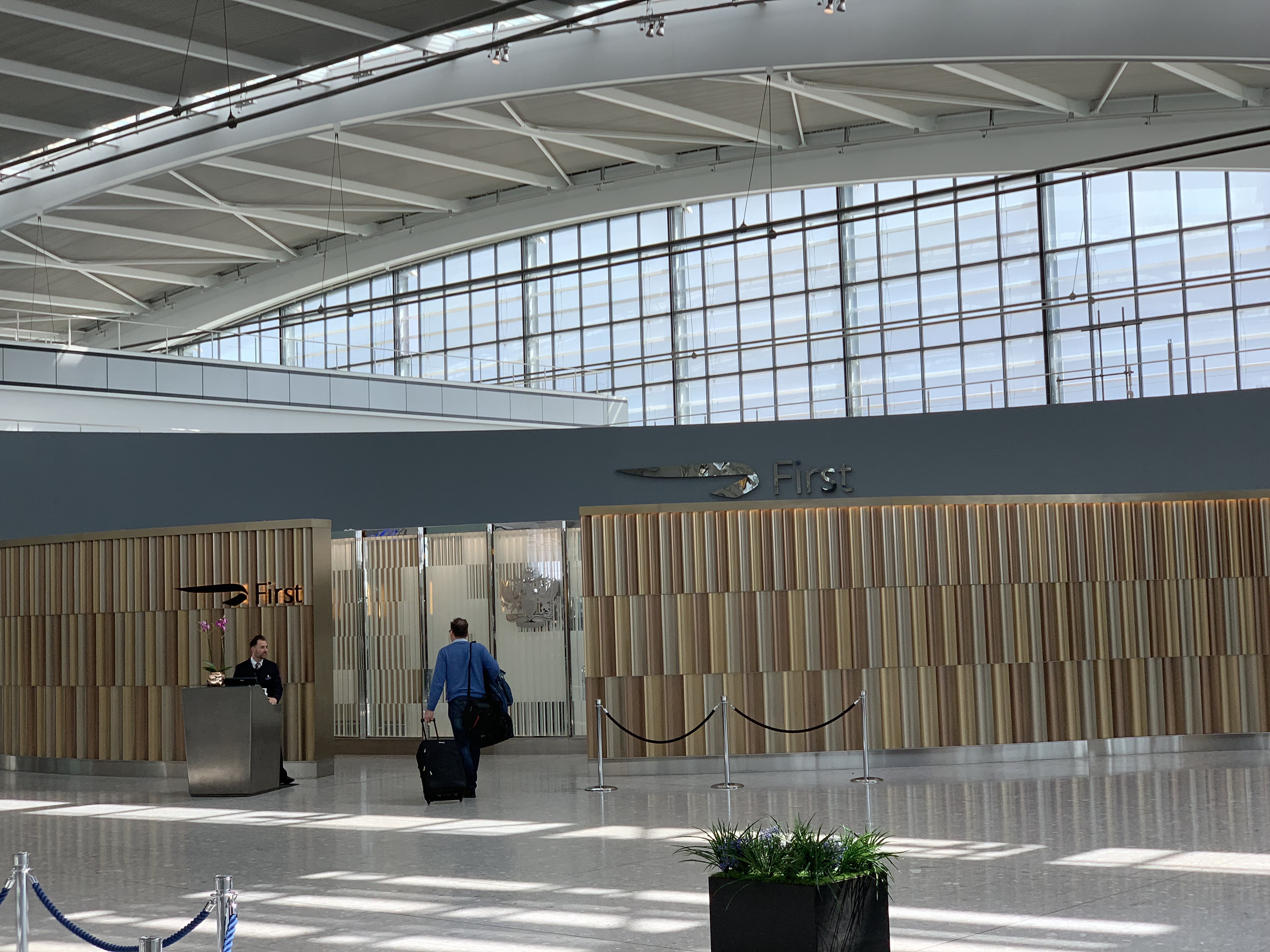 Review: British Airways First Class Check-In Wing - Frankfurtflyer.de