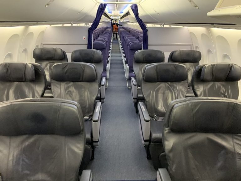 Review: COPA Airlines Business Class Boeing 737-800 Panama City nach ...