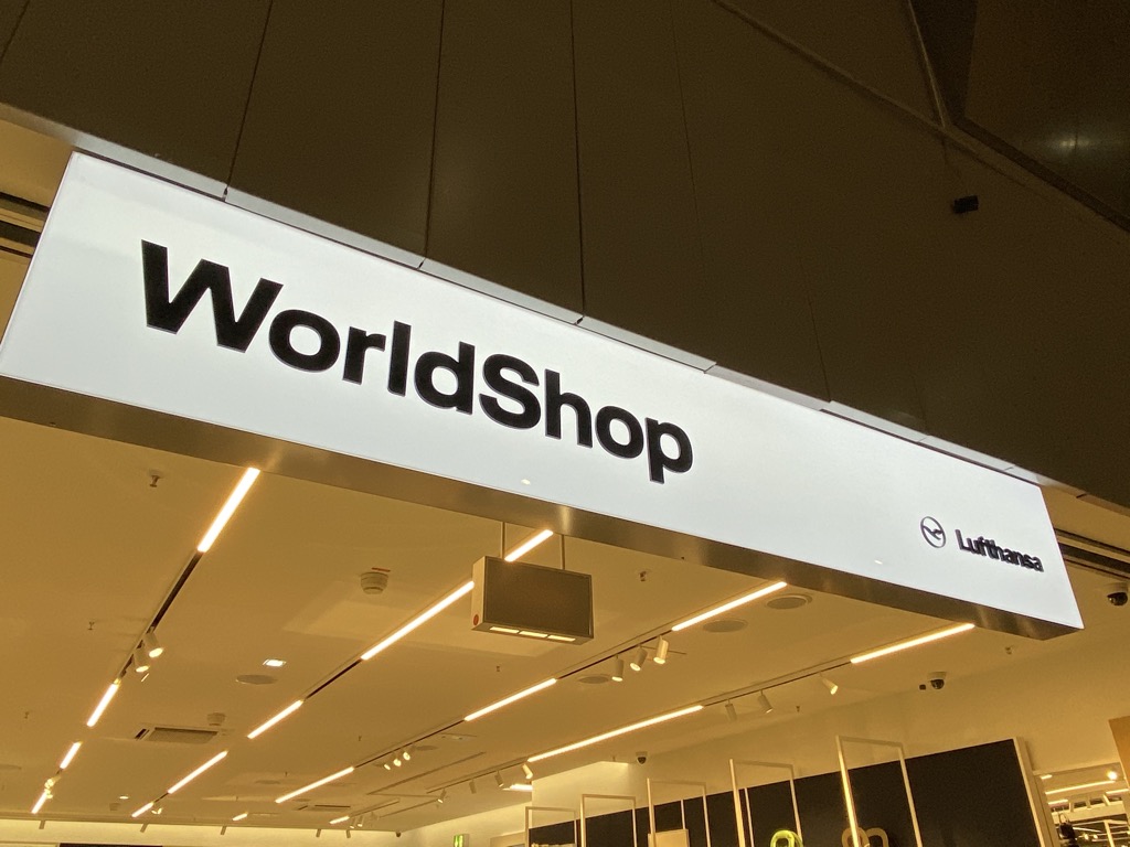 Lufthansa eröffnet neuen WorldShop am Frankfurt Airport - Frankfurtflyer.de