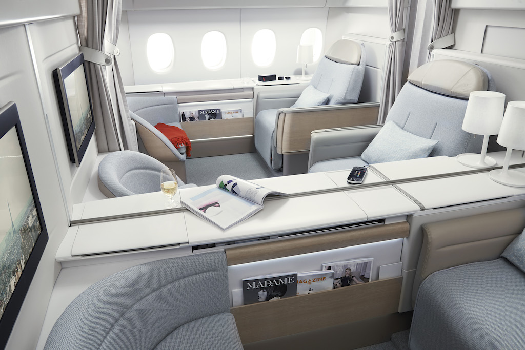 Best in Class? Die neue Air France First Class kommt im März 2025 ...