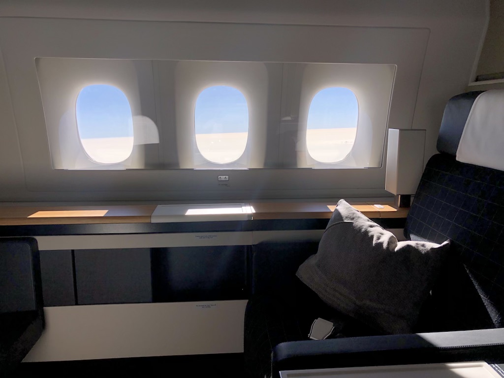 Review: Swiss Boeing 777 Zürich-Hongkong | Zu zweit in der First Class ...