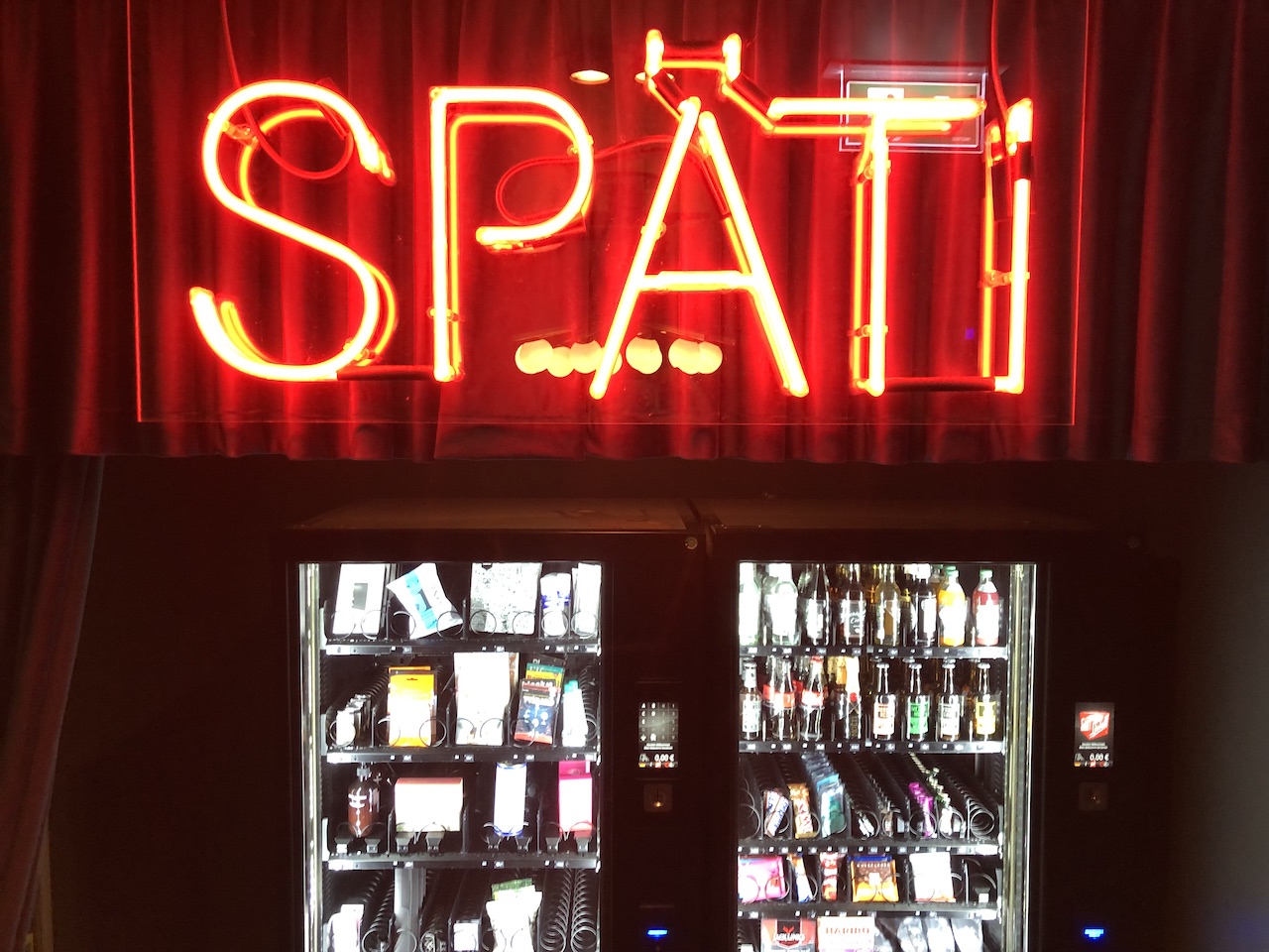 Review: Gekko House Frankfurt | Tribute Portfolio by Marriott ...