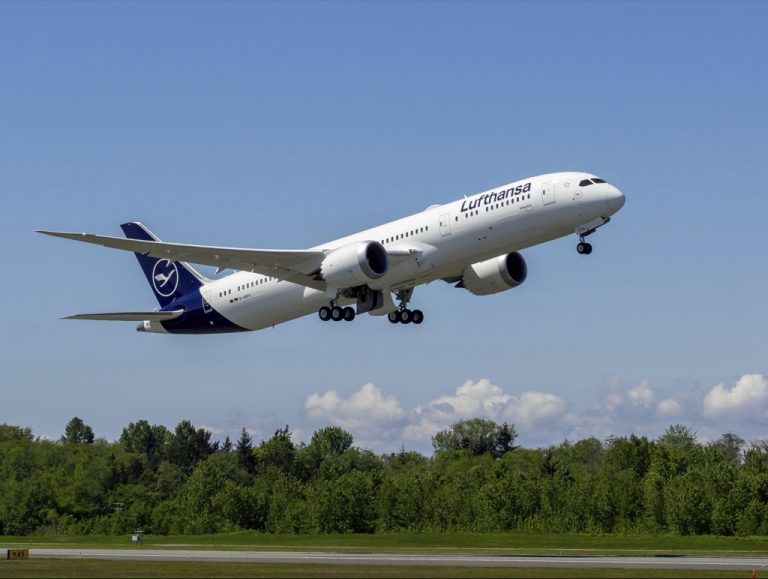 Neue Boeing 787 Dreamliner werden bei Lufthansa zunächst zur ...