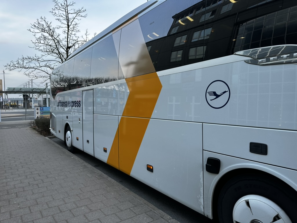 Lufthansa bietet neue Express Bus Verbindung - Frankfurtflyer.de