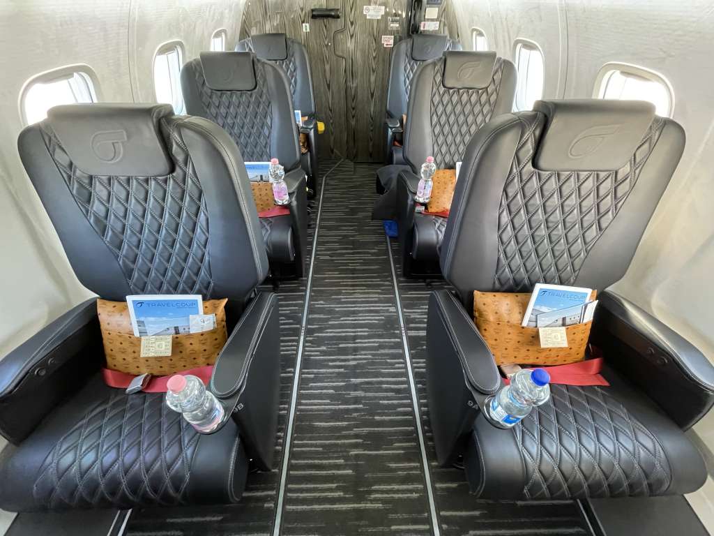 Review: Privatjet oder echte Business Class? So ist ein Flug mit den ...