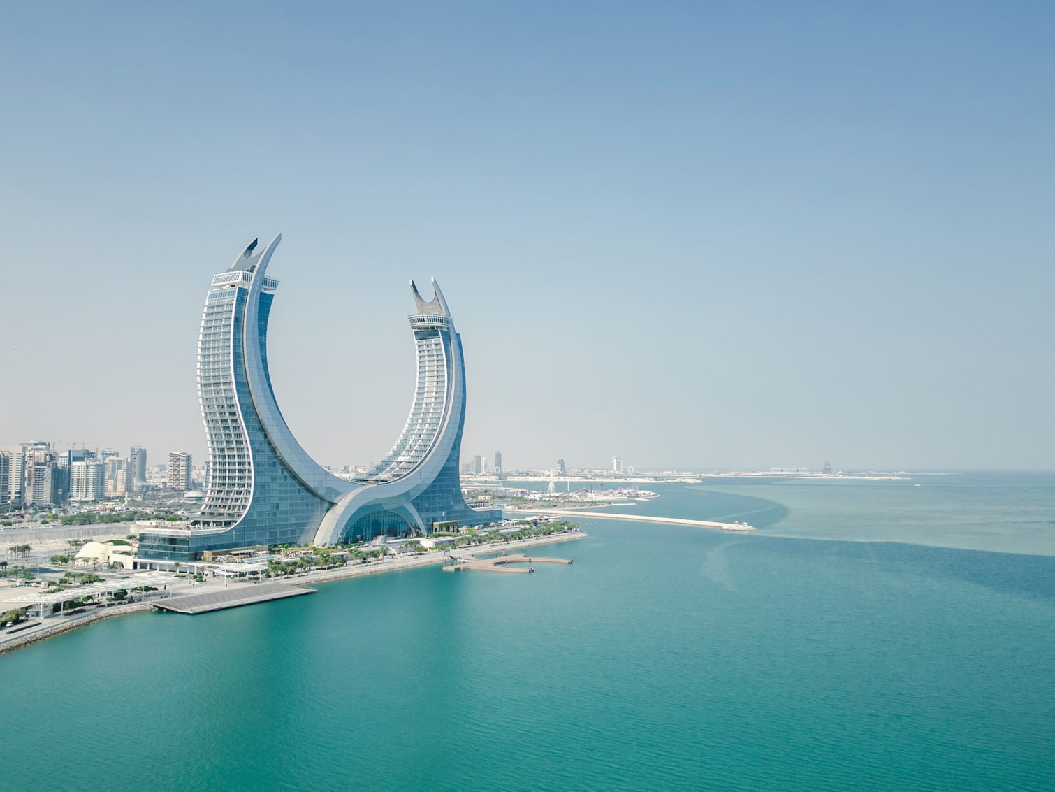 Das 6 Sterne Raffles Doha | All Suites Hotel mit 3rd Night free und ...