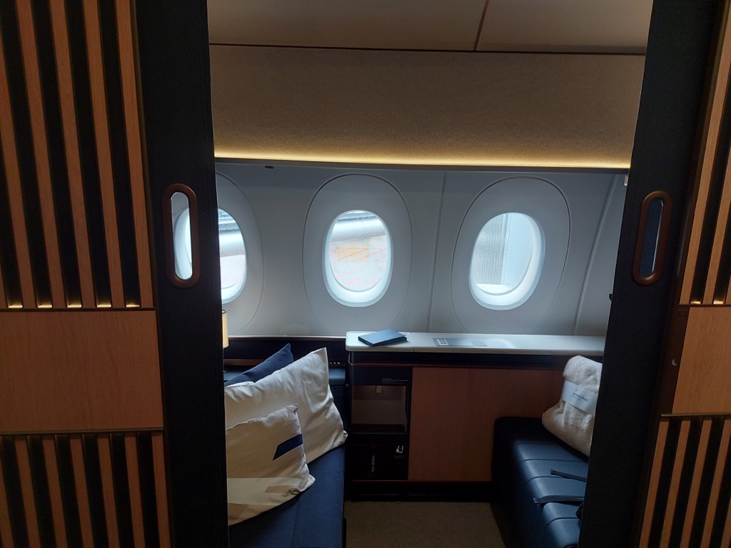 Kritik von Personal und Fluggästen: Das sind die Makel der neuen ...